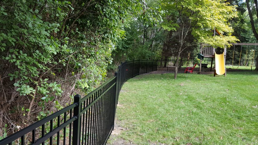 Maintenance Free Fencing Lino Lakes | Fence Installation MN | Fence ...